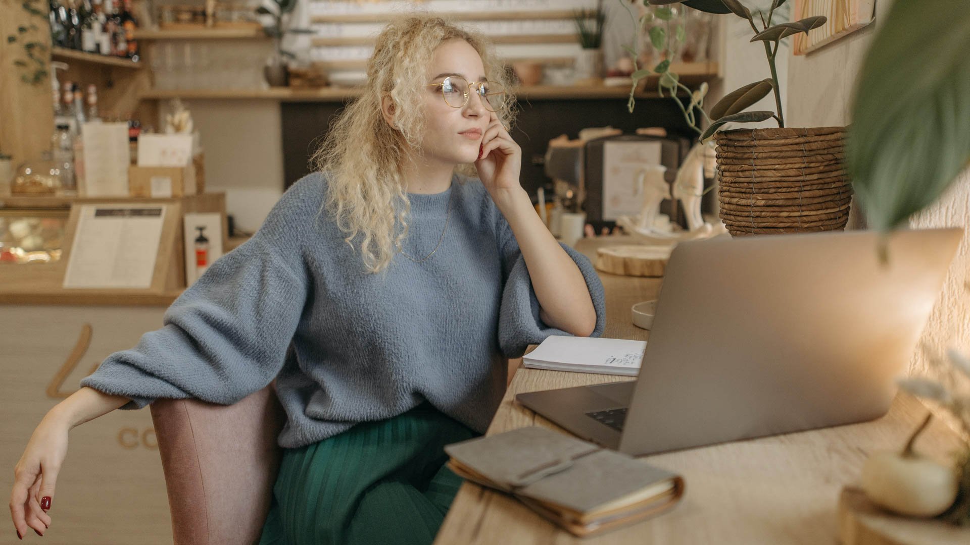 Mental Health Worker Resume: Top Examples for 2026